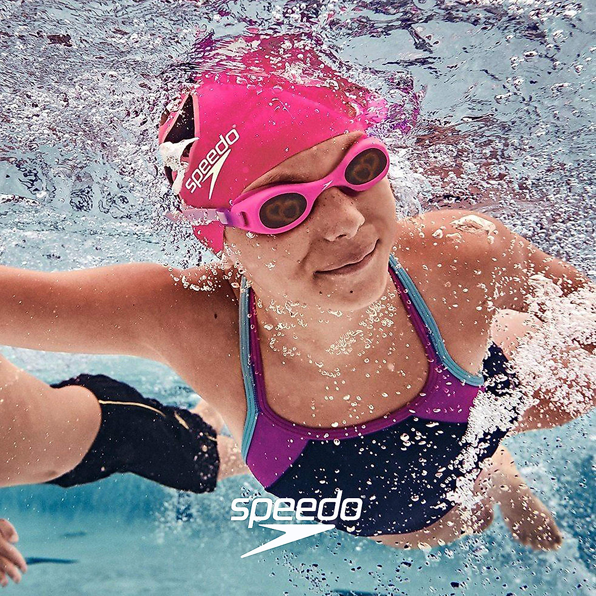 Speedo Girl's Swimsuit One Piece Solid Cross Back Multi Straps