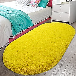 LOCHAS Fluffy Carpet Soft Yellow Bedroom Rug Throw Carpets Modern Shaggy Area Rugs for Bedroom Bedside Girls Kids Children Home Decor 2.6' x 5.3'