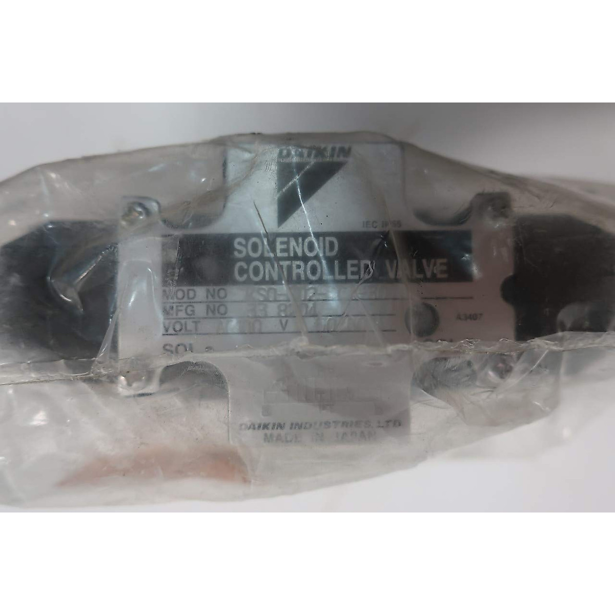 DAIKIN KS0-G02-4CA-30-EN HYDRAULIC CONTROLLED SOLENOID VALVE 100V-AC