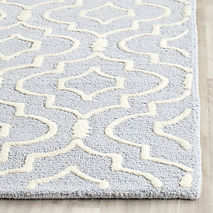 SAFAVIEH Cambridge Collection Area Rug - 9' x 12', Light Blue & Ivory, Handmade Moroccan Wool, Ideal for High Traffic Areas in Living Room, Bedroom (CAM141A)