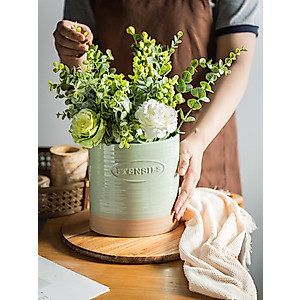 YHOSSEUN Kitchen Utensil Holder, Ceramic Utensil Holder for Kitchen Counter Cooking Utensil Crocks, 6.7" Kitchen Tool Holder Farmhouse Utensil Organizer Storage, Oval Opening, Green