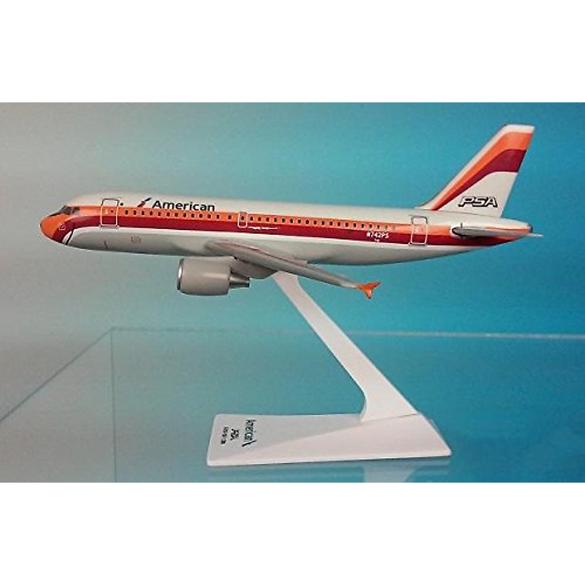 Flight Miniatures American/PSA A319-100 Airplane Miniature Model Plastic Snap Fit 1:200 Part# AAB-31900H-009