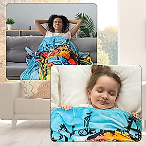 Tupmnbry Colorful German Shepherd Throw Blanket Cute Dog Printed Blanket Super Soft Flannel Throw Blanket Lightweight Fluffy Plush Fuzzy Bed Blanket for Cute Pet 60"X80"