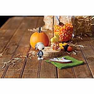 Enesco Peanuts by Jim Shore Halloween Collection Snoopy Dressed as a Skeleton Miniature Figurine- Resin Hand Crafted Painted Collectible Peanuts Snoopy Mini Figurines Home Decor Statue, 3.25 Inch