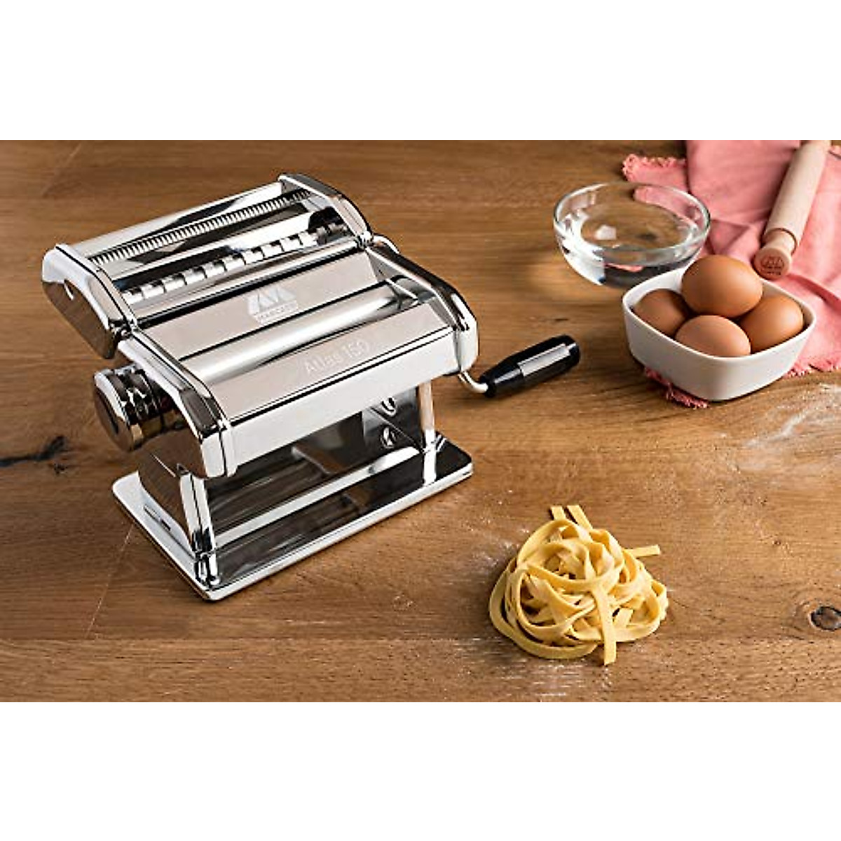 MARCATO Atlas 150 Pasta Machine, Made in Italy, Includes Cutter, Hand Crank, and Instructions, 150 mm, Stainless Steel