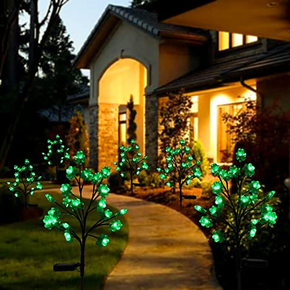 2 Packs Solar St Patricks Day Decorations Shamrock Stake Lights, Waterproof Outdoor St Patricks Day Lights, Lucky Green St Patricks Day Decor Shamrock Lights for Yard Garden Pathway Irish Decorations