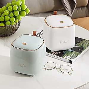 Aupekro Tabletop Trash Can with Lid, 1 Gallon/4 Liter Mini Plastic Wastebasket Rubbish Bin, Portable Countertop Garbage Can with Removable Inner for Bathroom Dresser, Living Room, Office, Car(White)