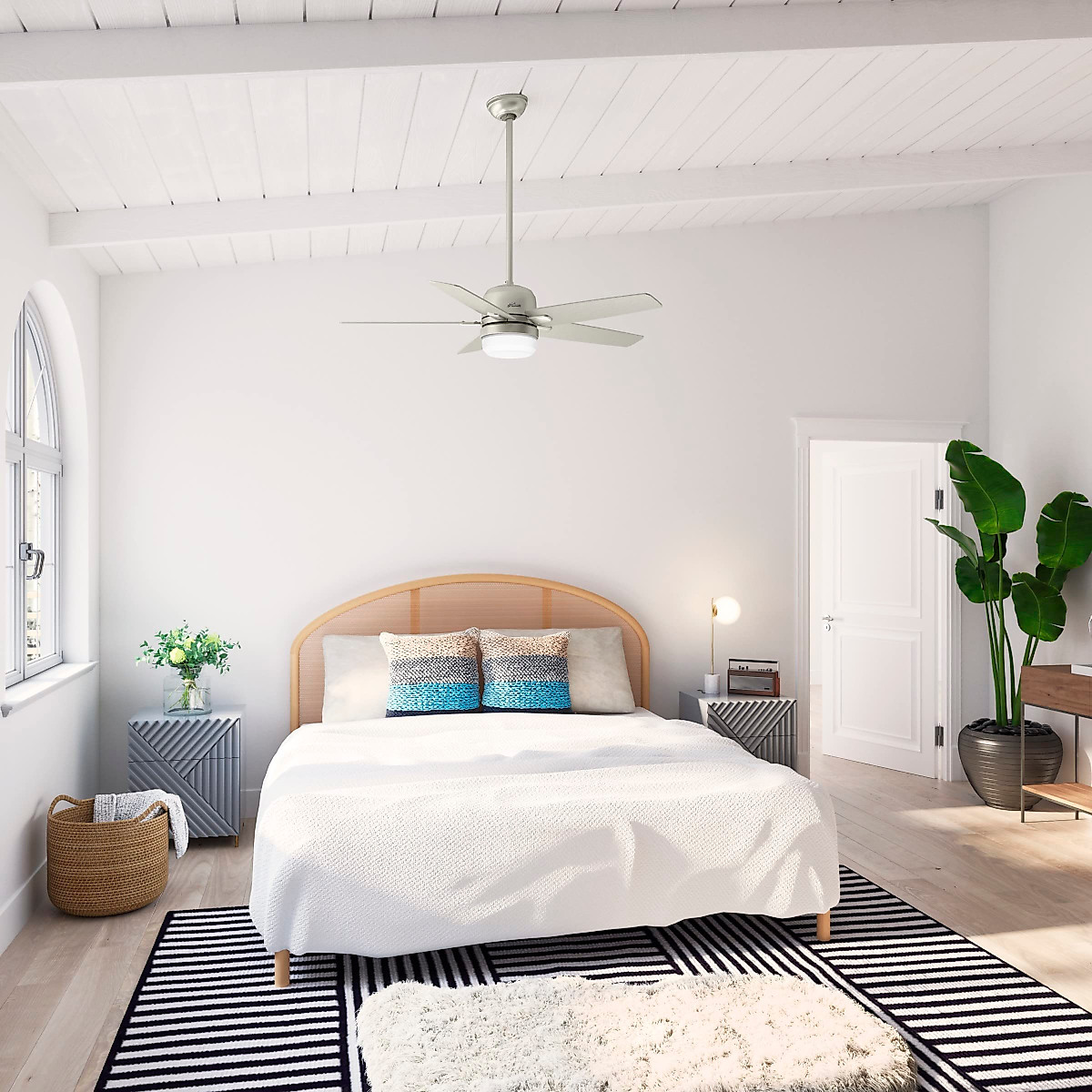 Hunter Fan Company, 50378, 52 inch Aker Fresh White Ceiling Fan with LED Light Kit and Pull Chain