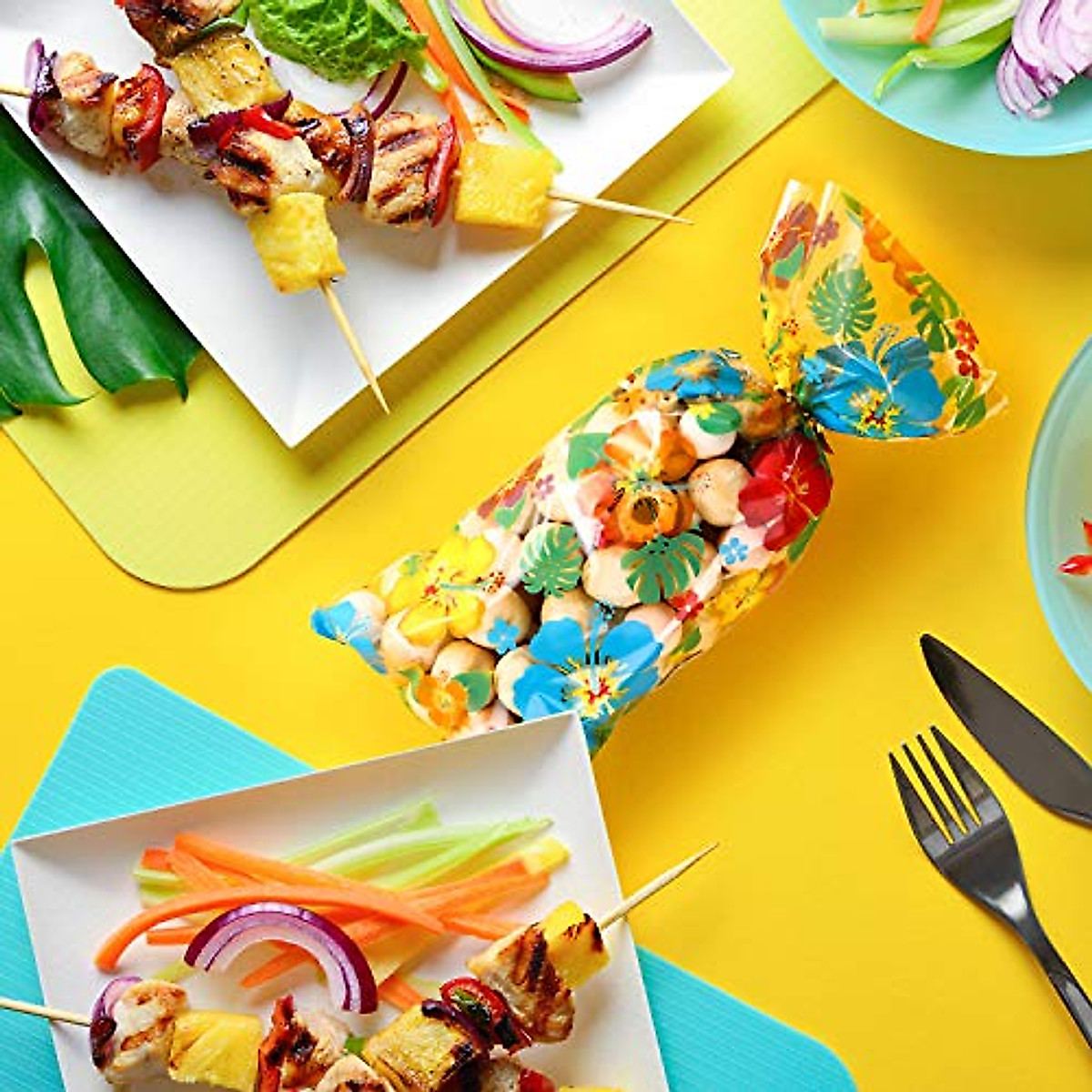 100 Hibiscus Cello Bag Tiki Party Supply Aloha Luau Party Decorations, Hibiscus Goody Bags Candy Cellophane Bag Treat Bags for Hawaii Party Summer Table Setting