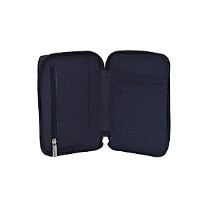 NGIL Quatro Vine Pattern Quilted Wristlet Wallet