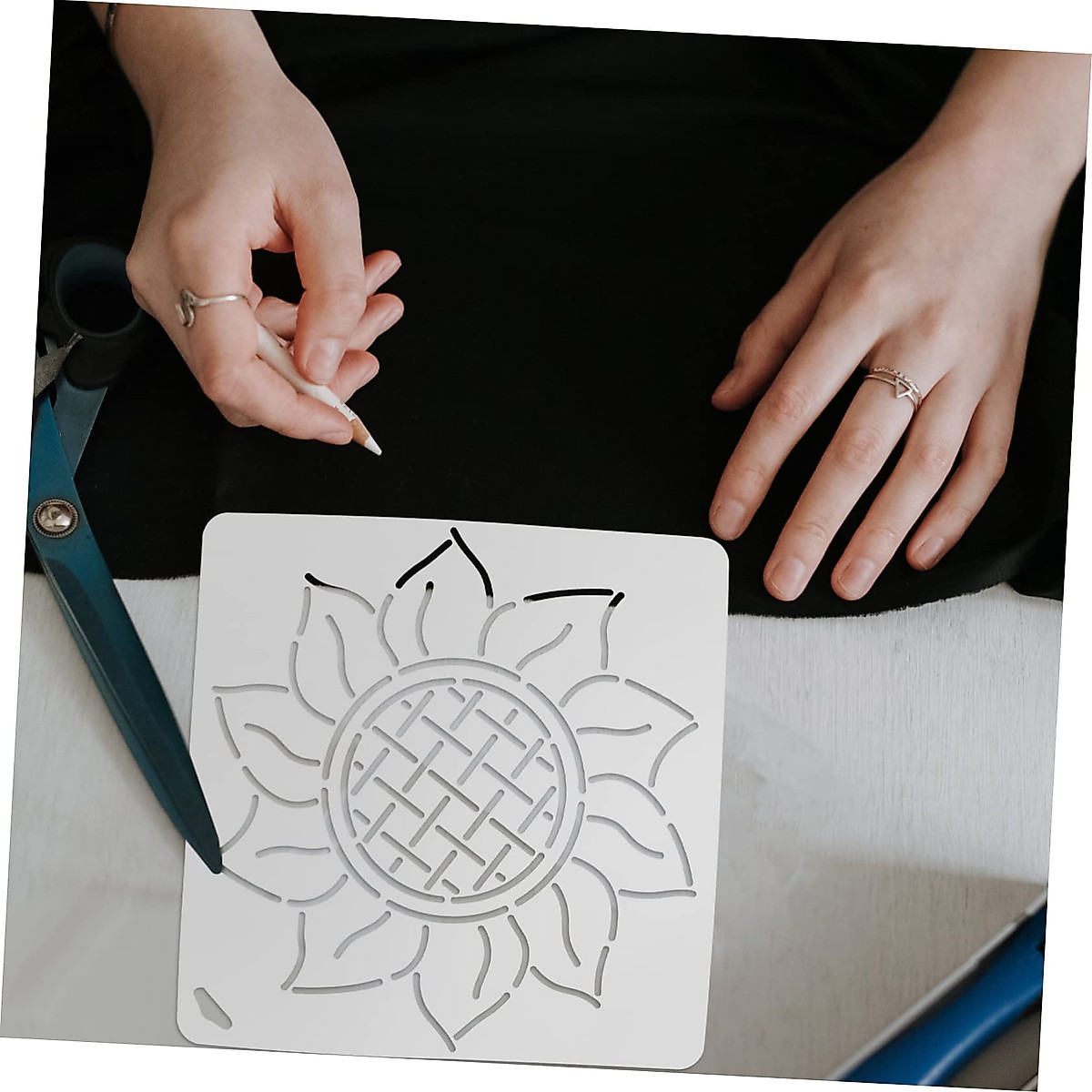 TEHAUX Embroidery Template Embroidery Stencils Multipurpose Tool Embroidery Tools Embroidery Accessories Patchwork Stencil Tailor Craft Tool DIY Clothing Stencil Pp Quilting Sewing Tools