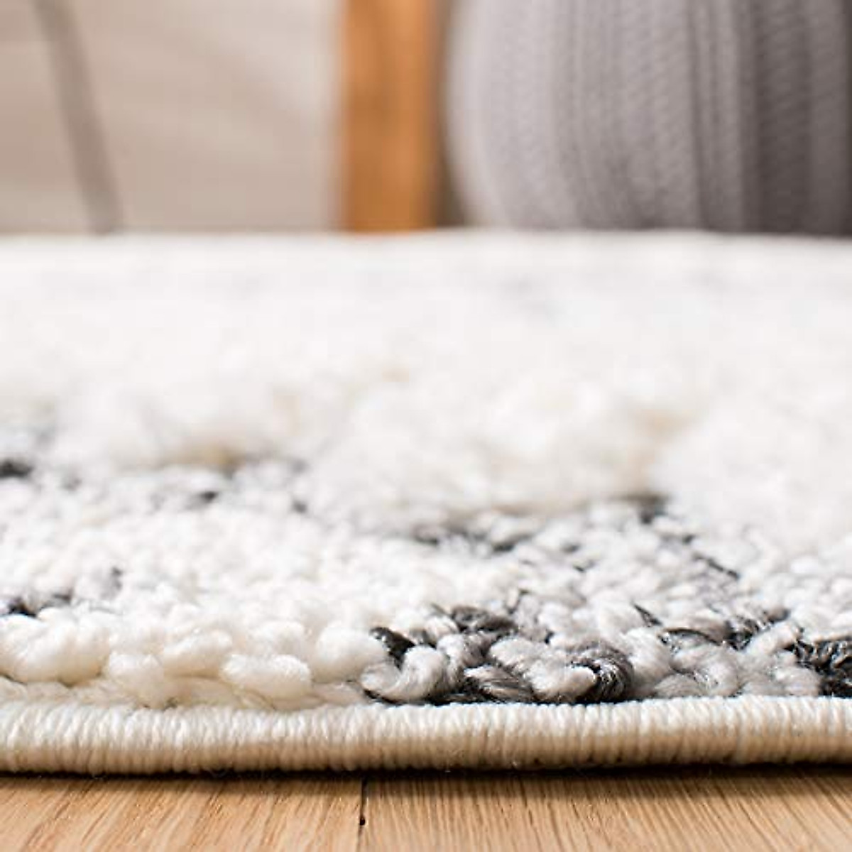 SAFAVIEH Moroccan Tassel Shag Collection 8' x 10' Ivory/Grey MTS652F Boho Non-Shedding Living Room Bedroom Dining Room Entryway Plush 2-inch Thick Area Rug