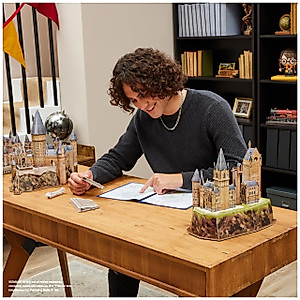 4D Build, Harry Potter Hogwarts Castle 3D Puzzle Model Kit 209 Pcs | Harry Potter Gifts Desk Decor | Building Toys | 3D Puzzles for Adults & Teens 12+