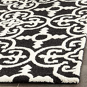 SAFAVIEH Cambridge Collection 5' x 8' Black/Ivory CAM133E Handmade Moroccan Premium Wool Area Rug