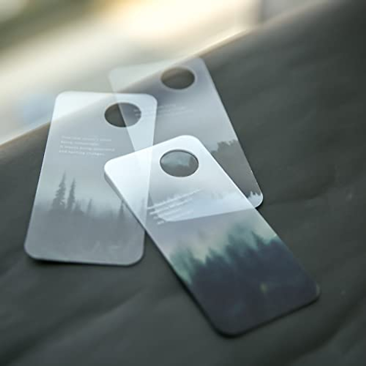 ROUKANNGE 10pcs Forest Theme Bookmarks, Transparent Gradient Color Bookmarks, Suitable for Women, Students, Teachers, Reading Lovers and Writers. This is a Simple and Beautiful Perfect Gift