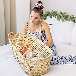 Baby Wicker Moses Basket, Natural Look Baby Basket - Baby Carrier with Mattress and Sheet