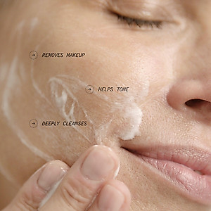 Juice Beauty Stem Cellular 2-in-1 Cleanser - 133 mL - Removes Makeup, Deeply Cleanses + Helps Tone Skin - Vegan, Cruelty Free