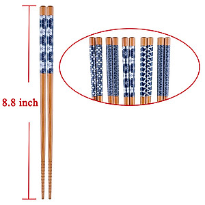 Antner 5 Pairs Natural Bamboo Chopsticks Reusable Classic Japanese Style Chop Sticks Gift Sets, Dishwasher Safe, 8.8 Inch/22.5cm