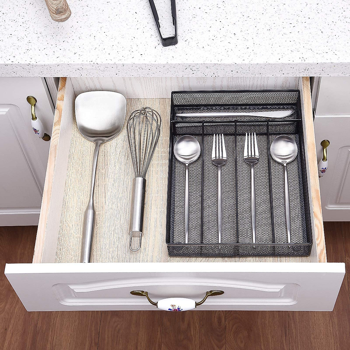 WuGeShop Kitchen Utensil Organizer,Cutlery Holder Organizer in Drawer for Flatware,Utensil Storage Flatware Tray with Anti-slip Mats(Black)
