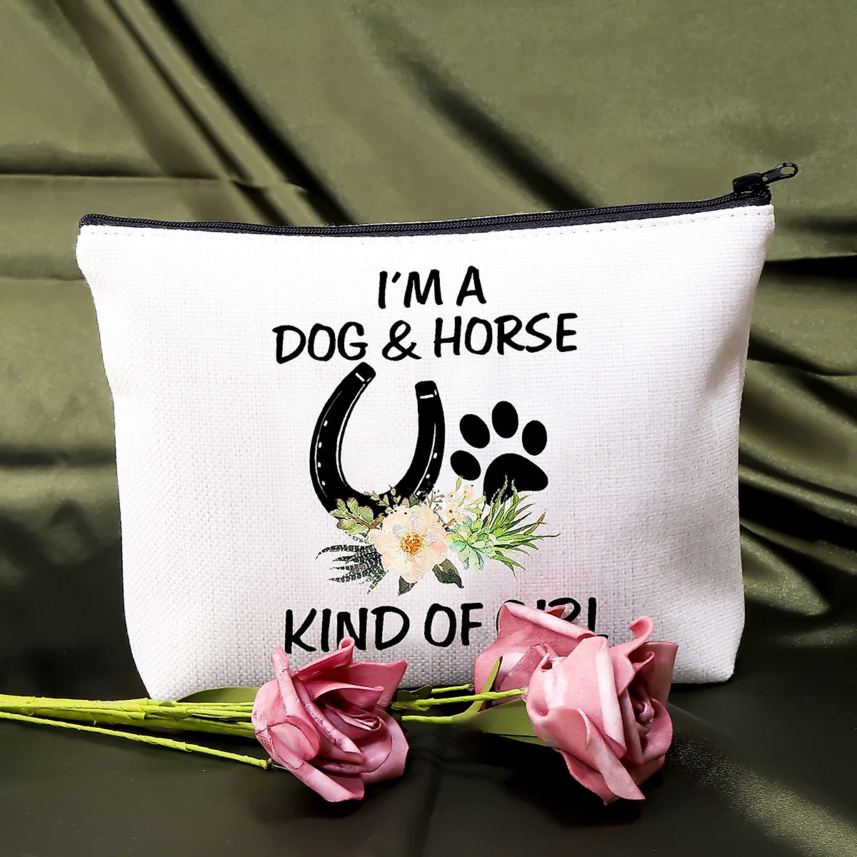 BDPWSS Dog Lover Gifts Horse Makeup Bags For Women Teen Girls I'm a Dog And Horse Kind Of Girl Paw Print Horseshoe Gift For Dog Mom Horse Lover Cowgirl Equestrian Gifts (Dog horse girl)