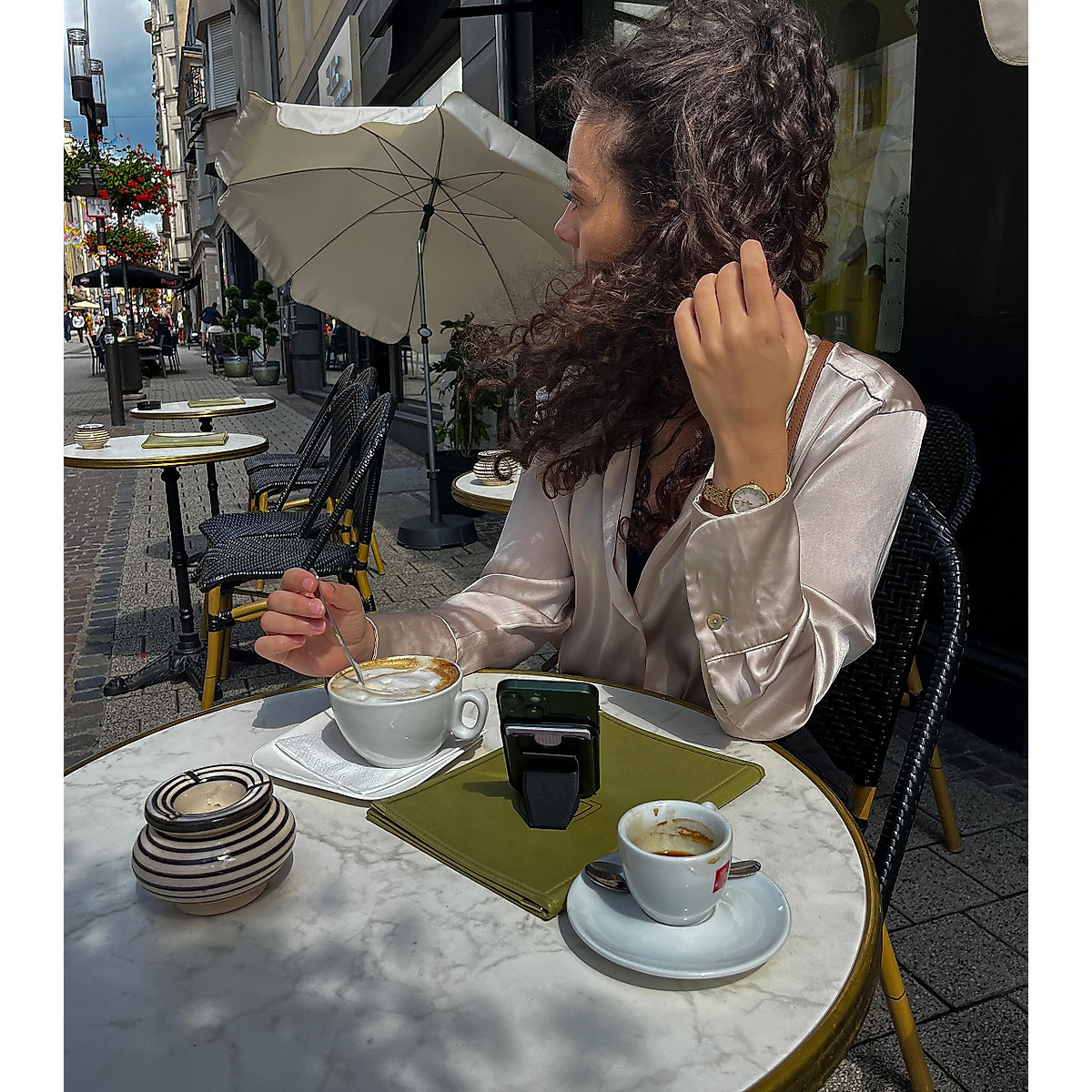 Magnetic Wallet and Phone Stand - Secure Card Holder for Multiple Cards & Cash - Strong Magnet for iPhone 12/13/14 Series