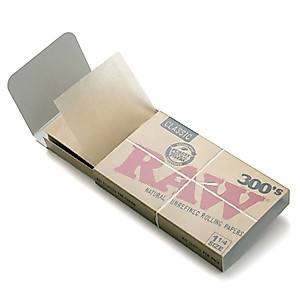 RAW 300 Classic 1.25 1 1/4 Size Rolling Papers, 300 Count (Pack of 1)