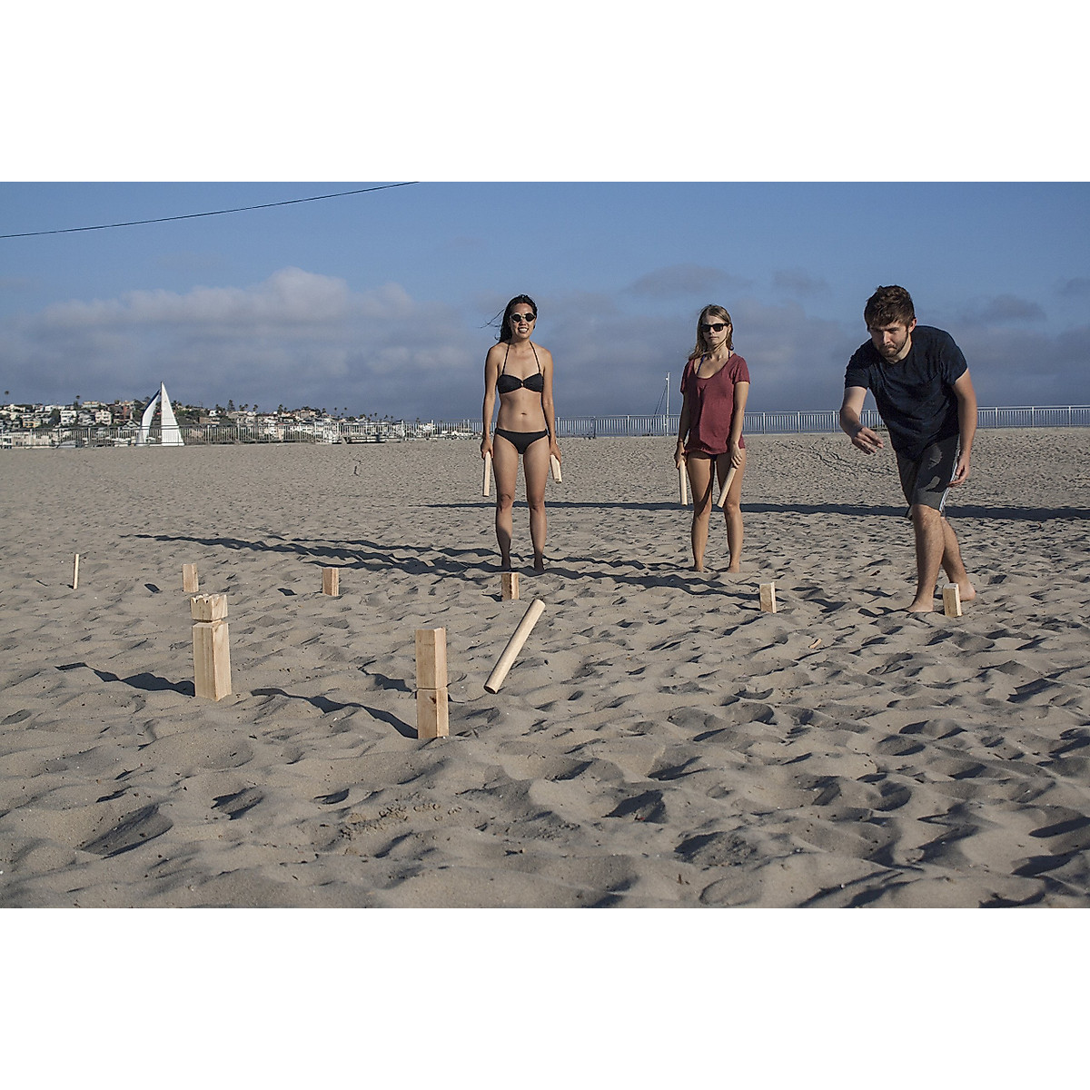 Yard Games Kubb Regulation Size Outdoor Tossing Game with Carrying Case, Instructions, and Boundary Markers