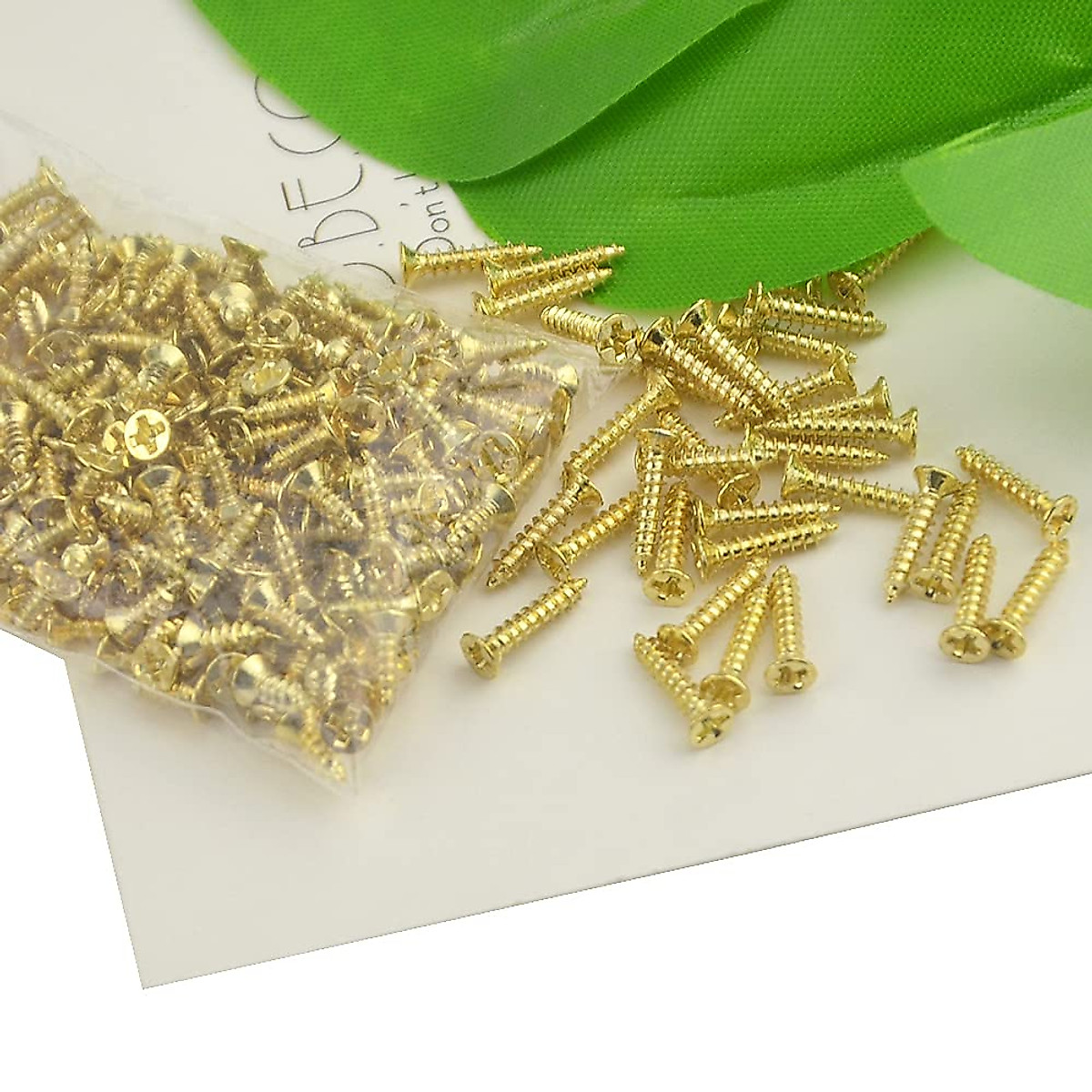 XINGYHENG 1200pcs 6 Kinds M2 M2.5 Gold-Plate Carbon Steel Flat Head Self Tapping Screw Stainless Cross Recessed Pan Head Screw Assortment Kit Collected in A Convenient Case