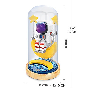 Uvini Building Blocks Astronaut Model with Light STEM Building Toy Micro Blocks for Adults or Teens Gifts Spaceman on Moon Mini Blocks Set DIY Bricks Toys 819PCS(00878)