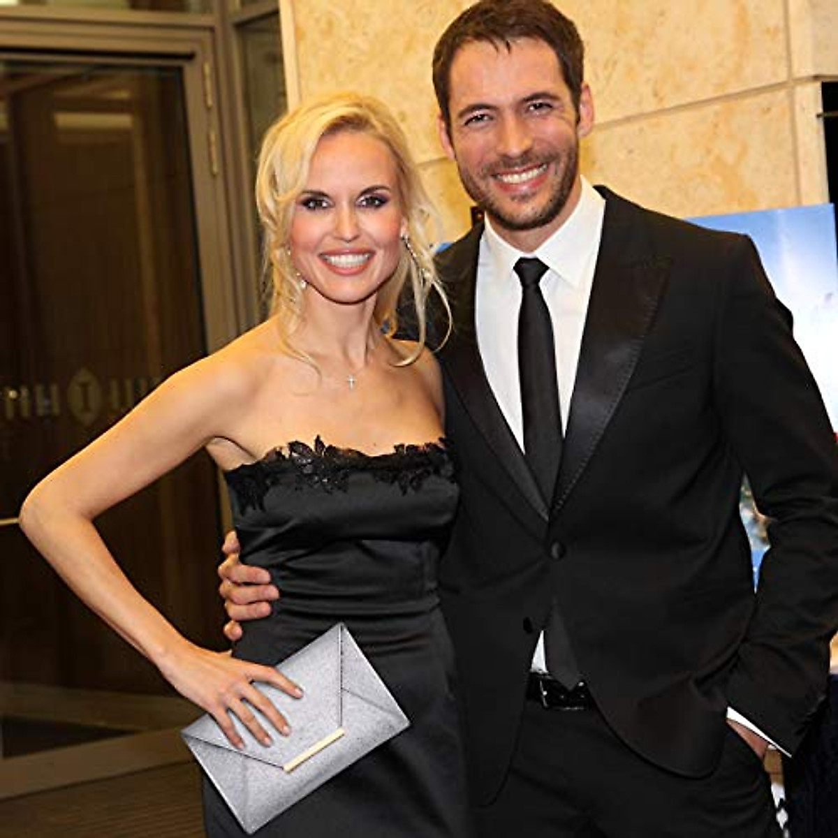 TENDYCOCO Women Evening Clutch Bag Silver Rhinestone Purse Glitter Prom Clutch Purse for Women Ladies