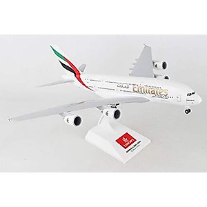 Daron Skymarks Emirates A380-800 Airplane Model Building Kit with Gear, 1/200-Scale