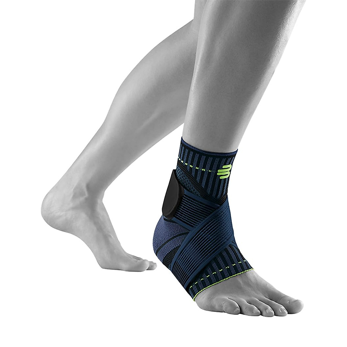 Bauerfeind Sports Ankle Support - Breathable Compression (Black, Small/Left)