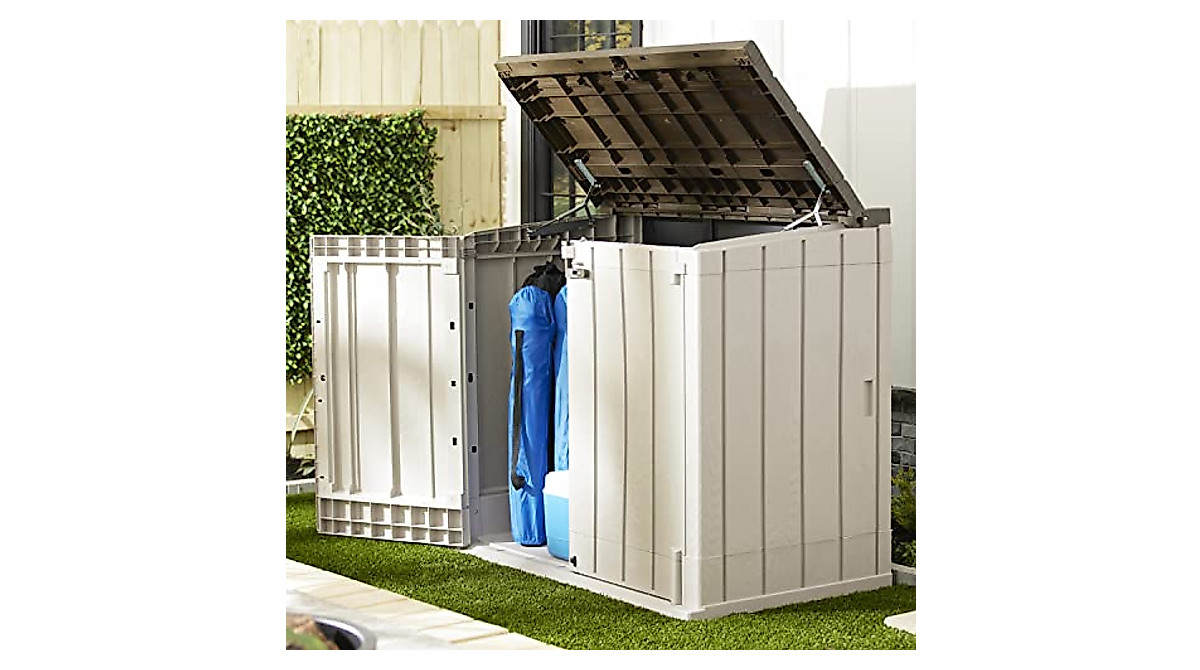Get the Toomax Stora Way XL Outdoor Weatherproof Storage Shed