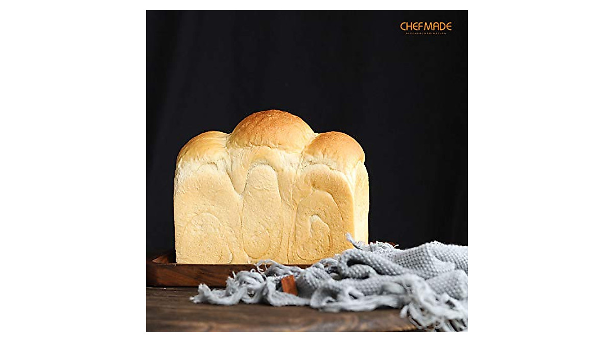 CHEFMADE Non-Stick Pullman Loaf Pan for Perfect Baking