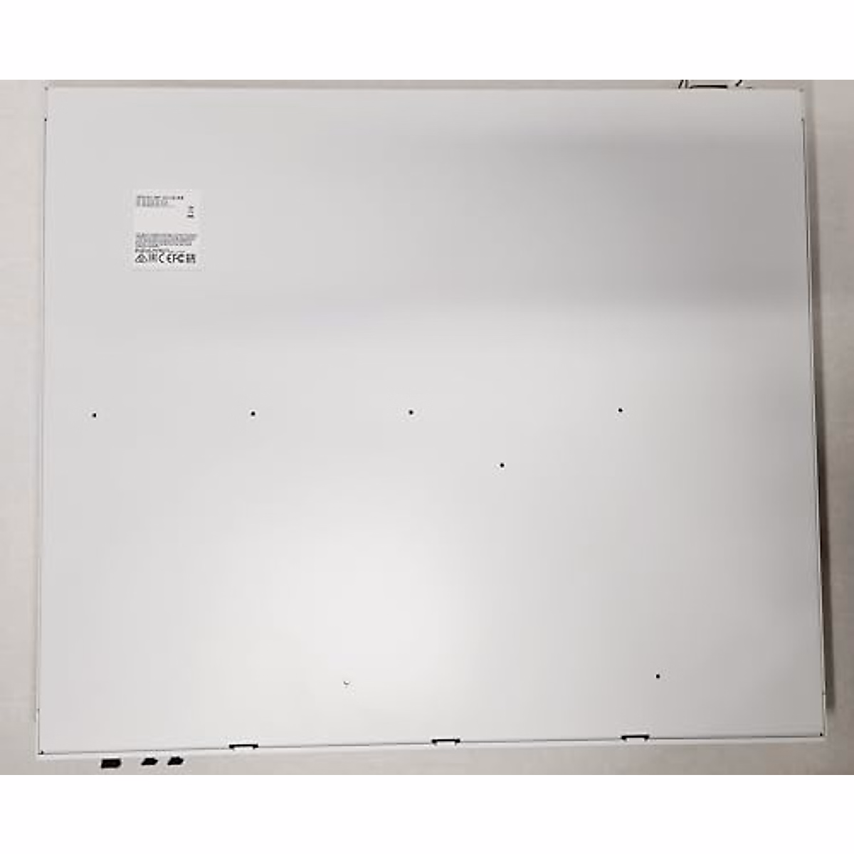 MikroTik CRS354-48P-4S+2Q+RM Switch has 48 x 1G RJ45 Ports and 4 x 10G SFP+ Ports. 2 x 40G QSFP+ Ports for Extremely Fast Fiber Connections or Linking with Other 40 Gbps Devices