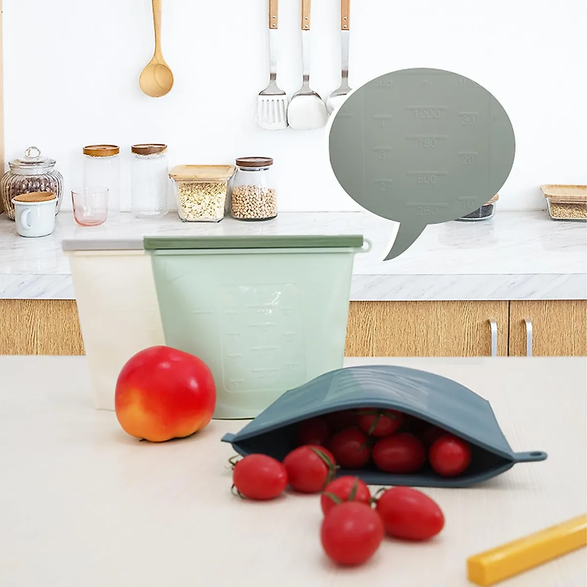 WanLann Reusable Silicone Ziplock Bags -Large Capacity Silicone Ziplock Bag 34OZ Convenient Storage and Microwave Safe (White)