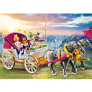 Playmobil Horse-Drawn Carriage