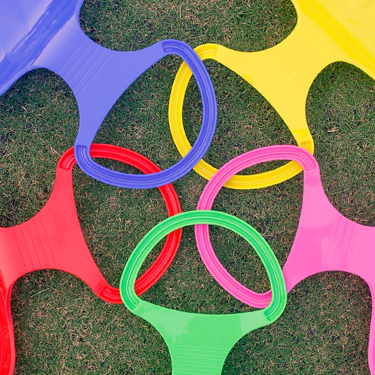 BESPORTBLE Snow Disc Saucer Snow Sleds Lightweight Flying Carpet Portable Rolling Snow Slider Disc Toy Snow Saucer Sleds for Kids Outdoor Random Ski Board Sled