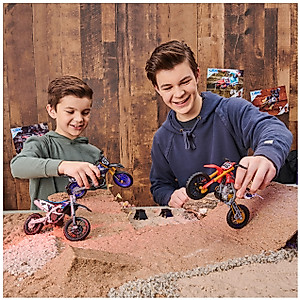 Supercross, Authentic Justin Hill 1:10 Scale Collector Die-Cast Toy Motorcycle Replica with Race Stand, for Collectors and Kids Age 5 and Up