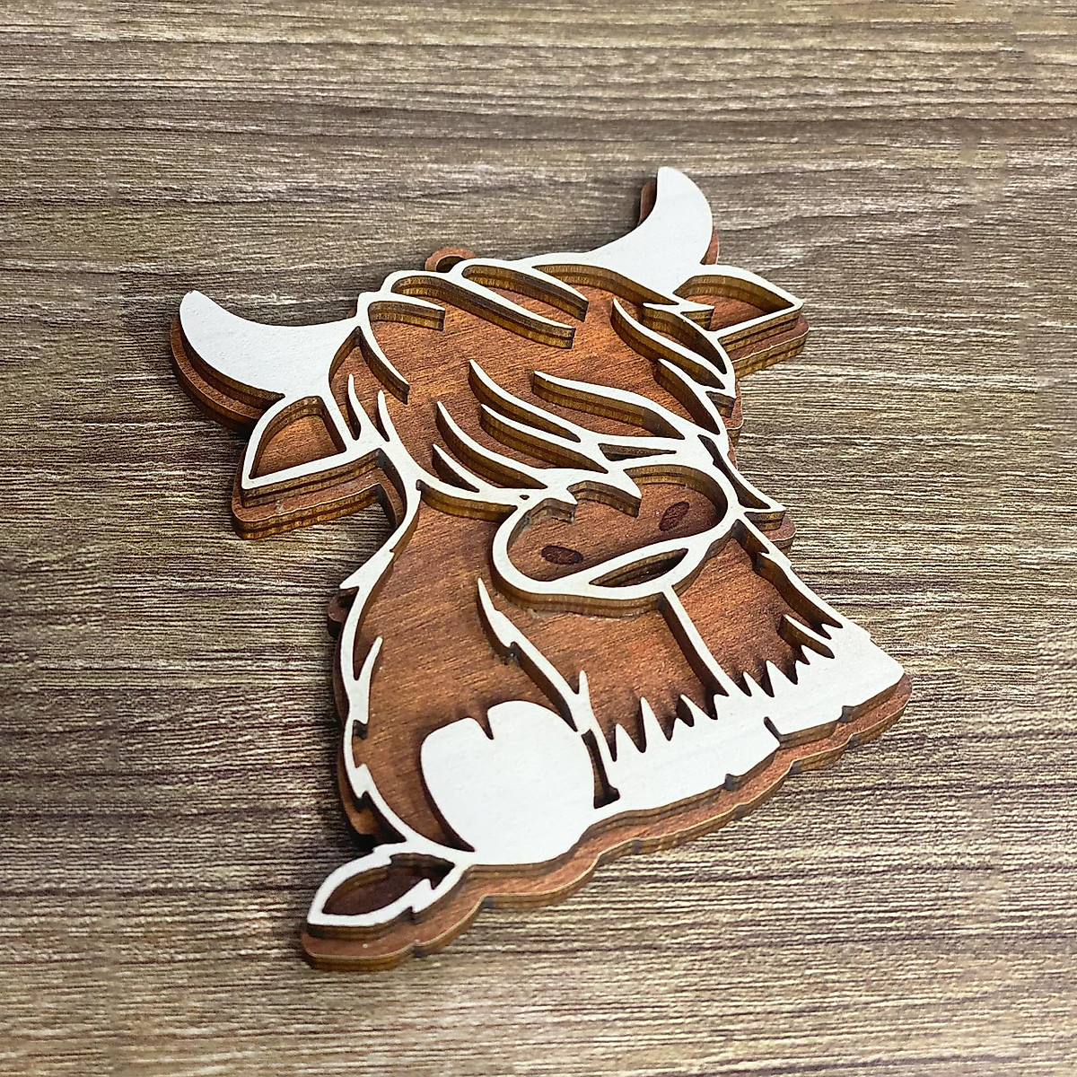 Hyturtle Highland Cow Christmas Ornament Gifts for Cow Lover - Highland Cow Christmas Wood Ornament - Cute Farm Animal Lover Gifts for Women, Girls On Birthday - Xmas Tree Hanging Decoration