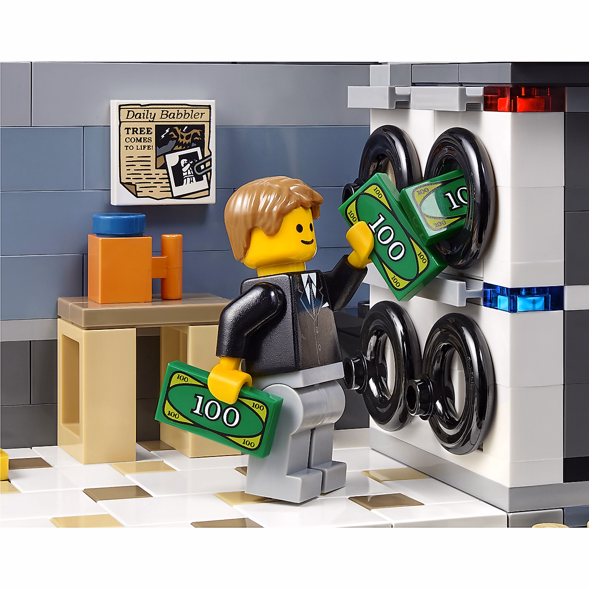 LEGO Creator Expert Brick Bank 10251 Construction Set