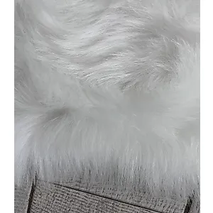 LAMBZY Bear Skin Rug Super Soft Fluffy Faux Fur for Bedroom Floor Sofa Living Room High-Density Plush Shaggy Carpet Sofa Cover Bedside Sheepskin Rug (2'x3', White)