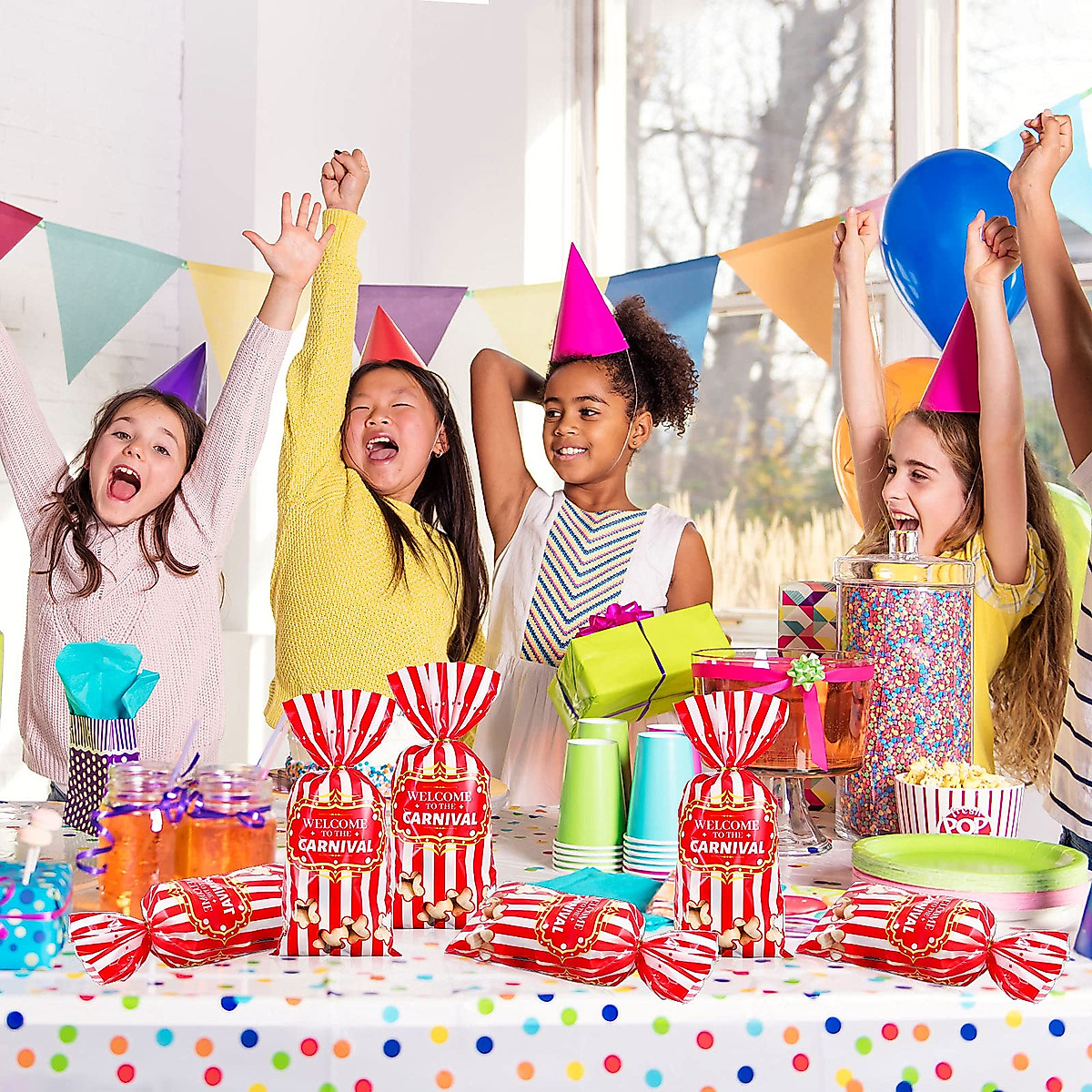 Carnival Candy Bags Circus Plastic Bags Carnival Party Treat Bags Popcorn Pattern Party Bags Goody Bags with 100 Gold Twisted Ties for Party Favor Supply Cookie Cupcake Wrapping(Simple,100 Packs)
