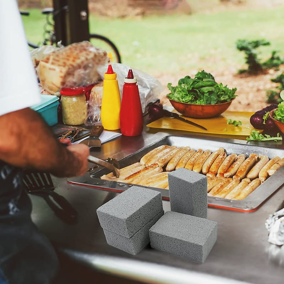 Magic Blackstone Griddle Scraper，4 Pack Gray Stone Cleaning Block Clean Brick for Grill, Removing Stains BBQ，Pool, Racks, Baking Steel, Oven, Flat Top Cookers, Utensils, Exfoliation Dead Skin, Toilet