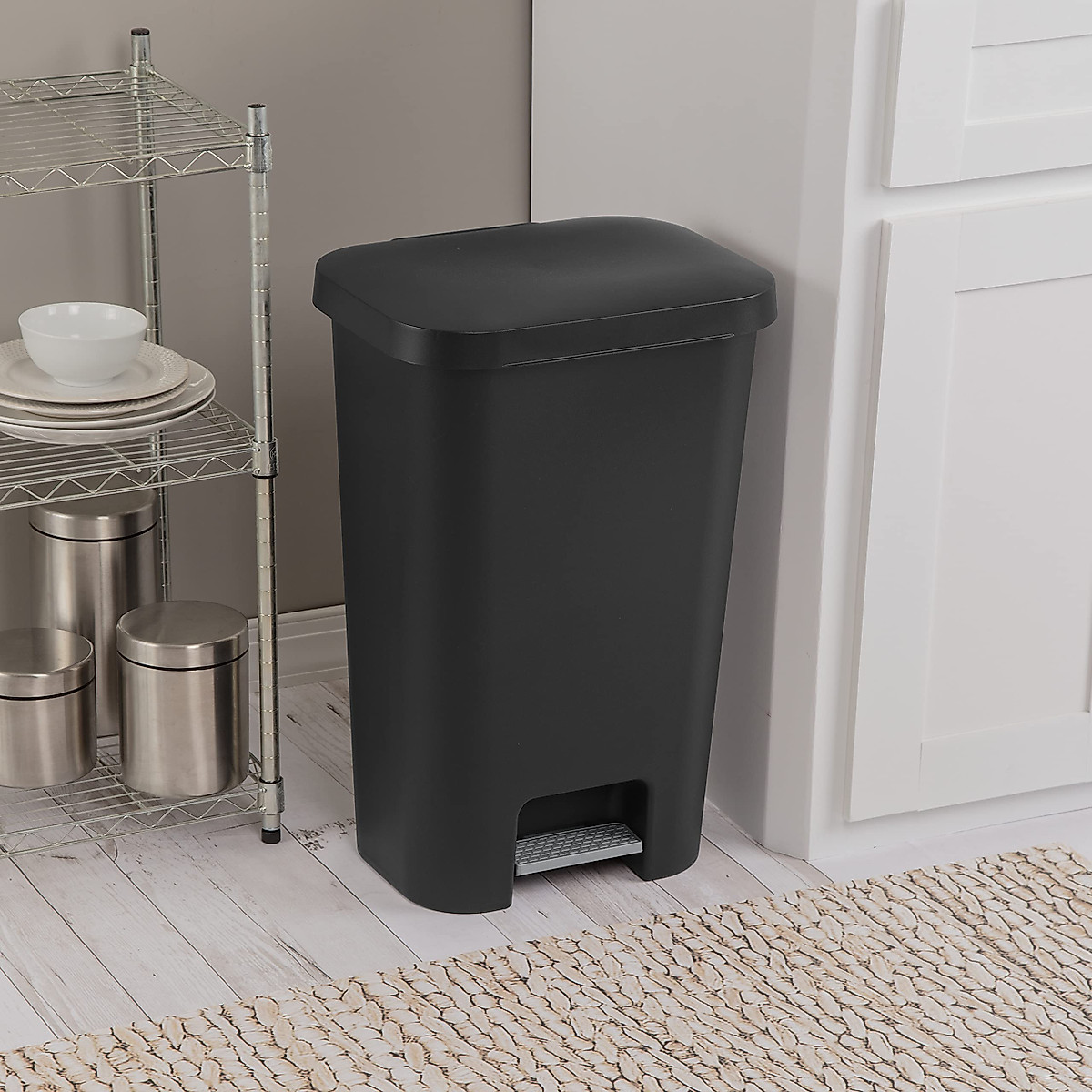 STERILITE 11.9 Gallon StepOn Wastebasket with Lid, Ideal in The Kitchen and Mudroom, Fits a Large 13 Gal Trash Liner, Pedal, Black Lid and Bin, 4-Pack