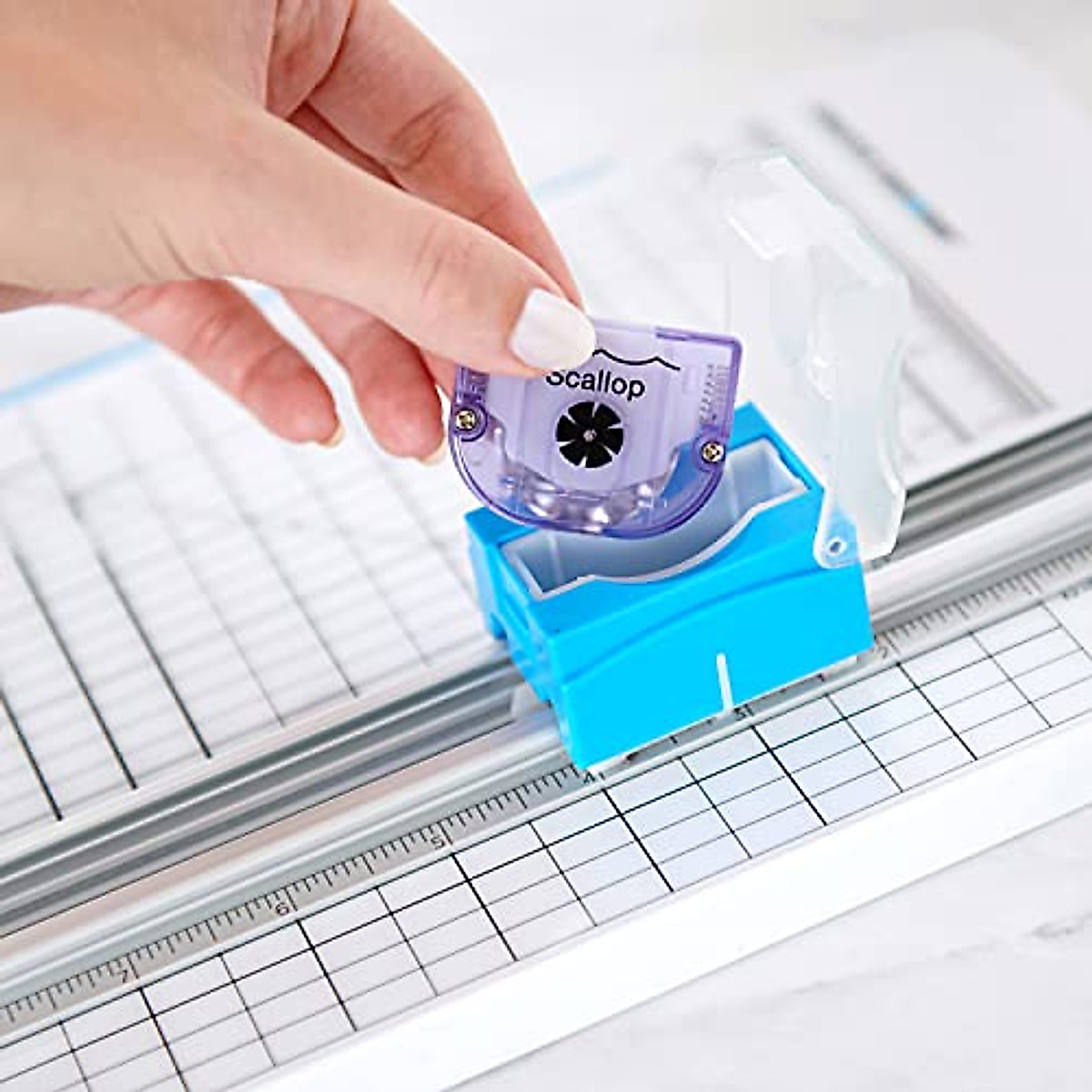 Creative Memories 12-inch Trimmer Scallop Blade