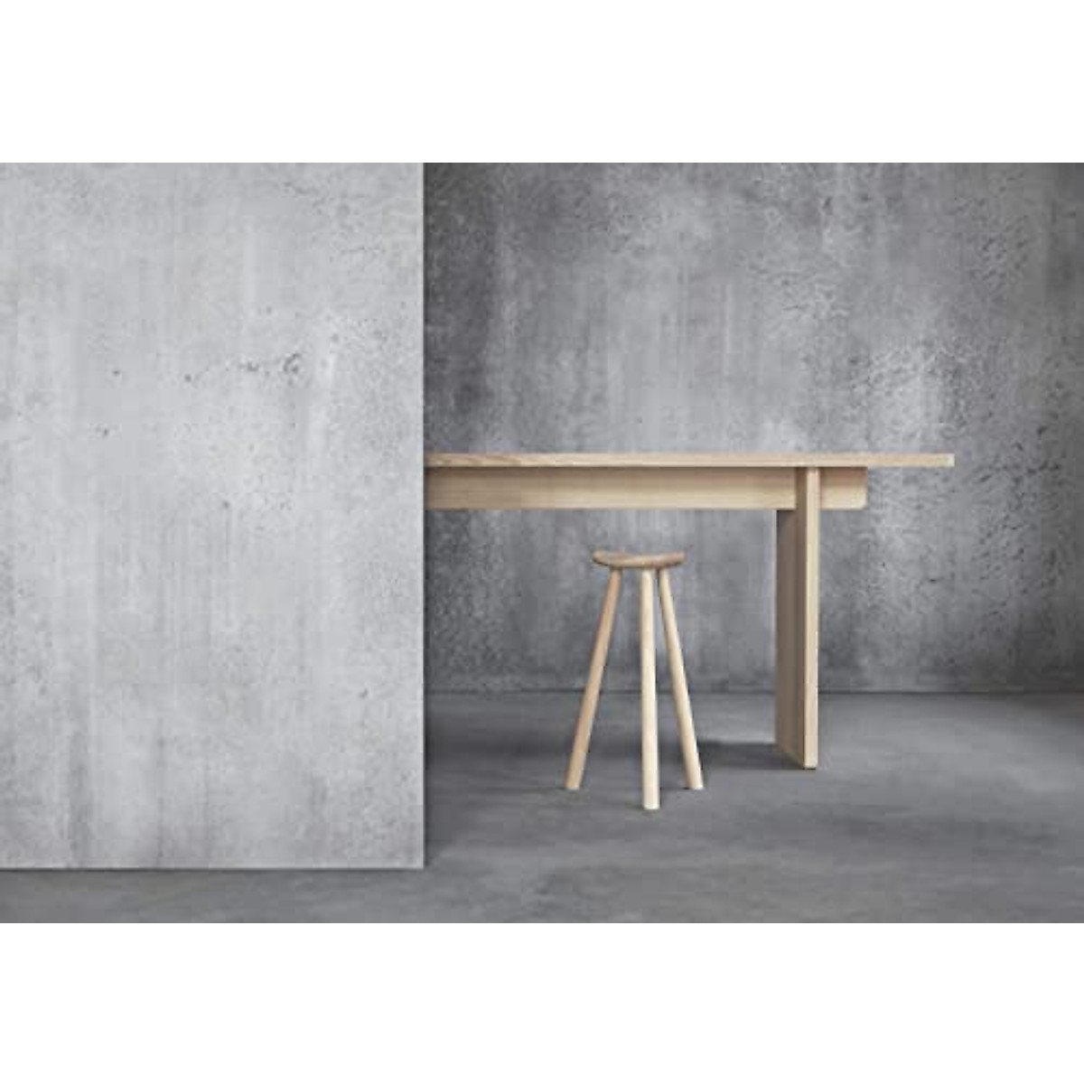 Loch 'High' Dining Table. All solid Hardwood. Highest quality on Amazon.