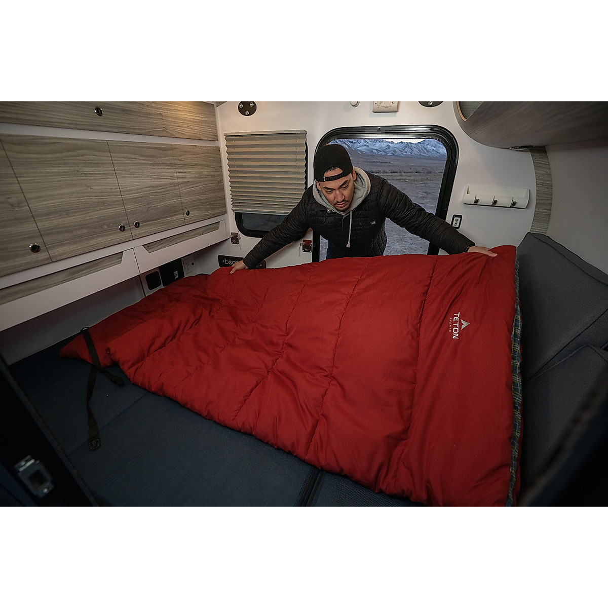 TETON Sports Evergreen Sleeping Bag - Large Cold-Weather Sleeping Bags with -10˚F, 0˚F, 20˚F, 35˚ Fahrenheit options with an L-Zipper - Camping Gear Accessory for Car & Tent Campers, Night/Red, 0F