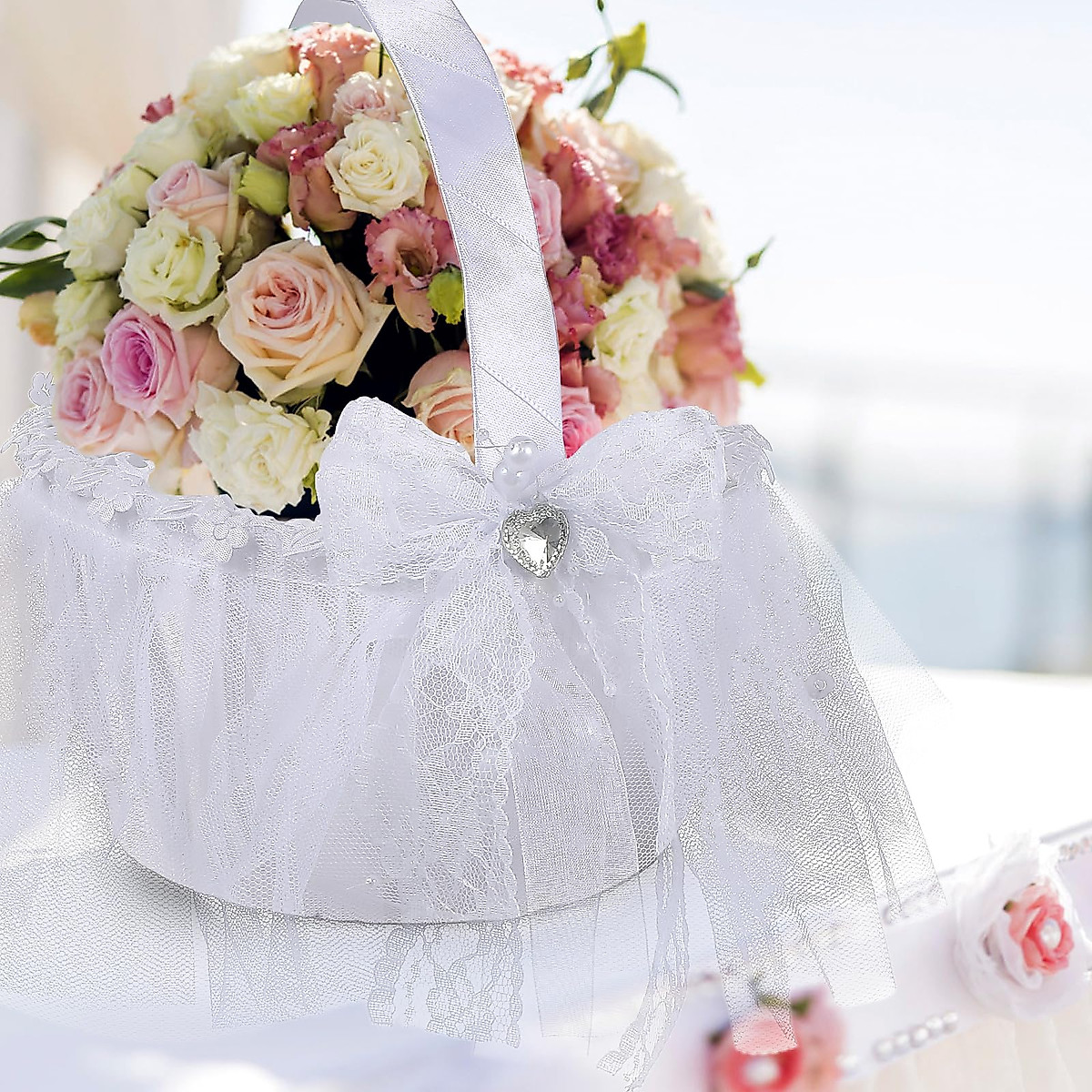Abaodam White Hamper White Basket Flower Girl Baskets Lace Bridal Basket White Flower Basket Lace Satin Basket Pendant Drill Flower Girl Baskets for Weddings Baskert for Wedding Wedding Basket White