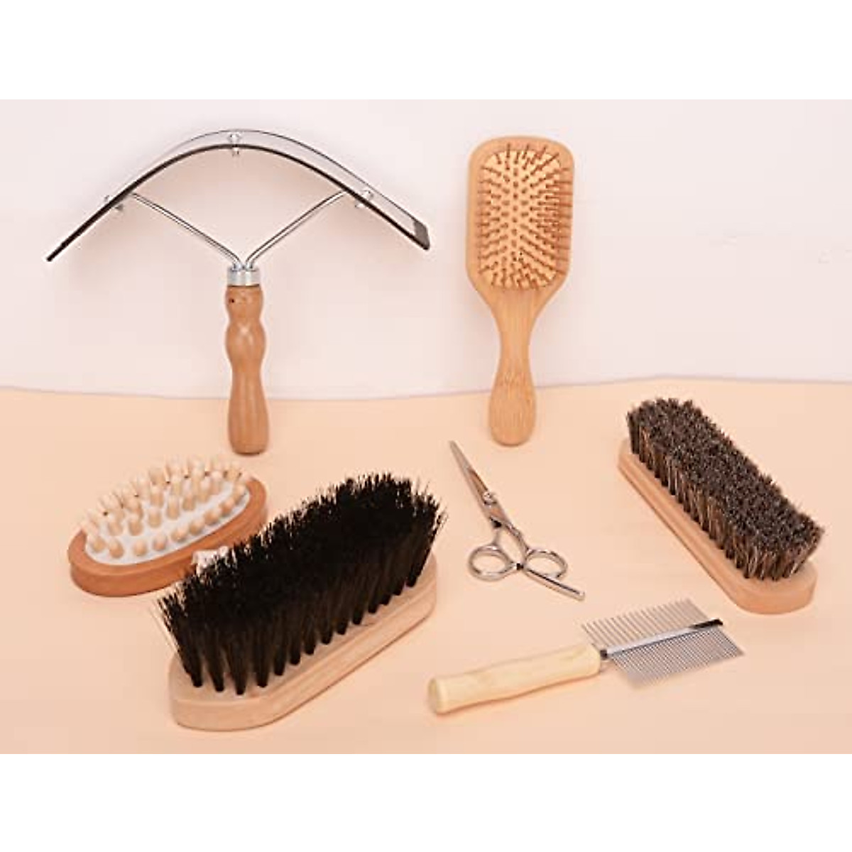 Horse Grooming Kit （10-Piece） with Tote，Horse Cleaning Tool Set with Assorted Hair and Curry Comb, Hoof Pick Sweat Scraper，Grooming Scissors，Portable Black Storage Bag，Riding Equipment for Beginners
